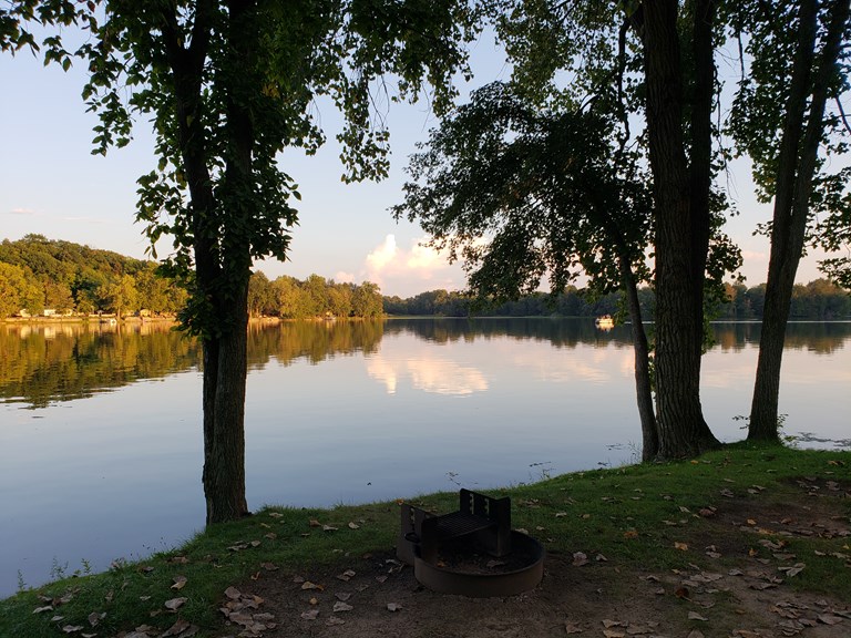 Angola, Indiana Camping Deals | Angola / Hogback Lake KOA
