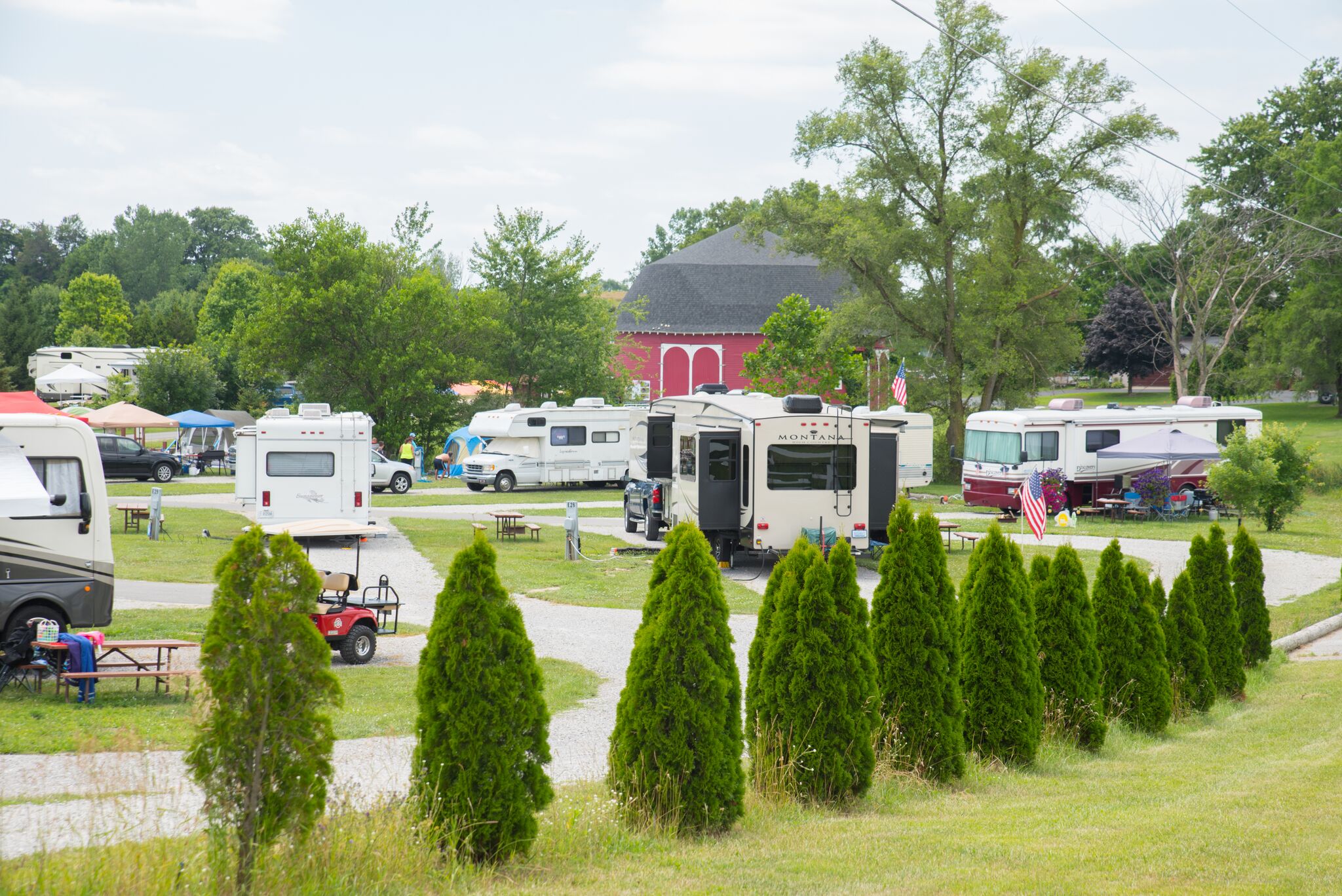 RV Camping in Angola, Indiana | Kampgrounds of America