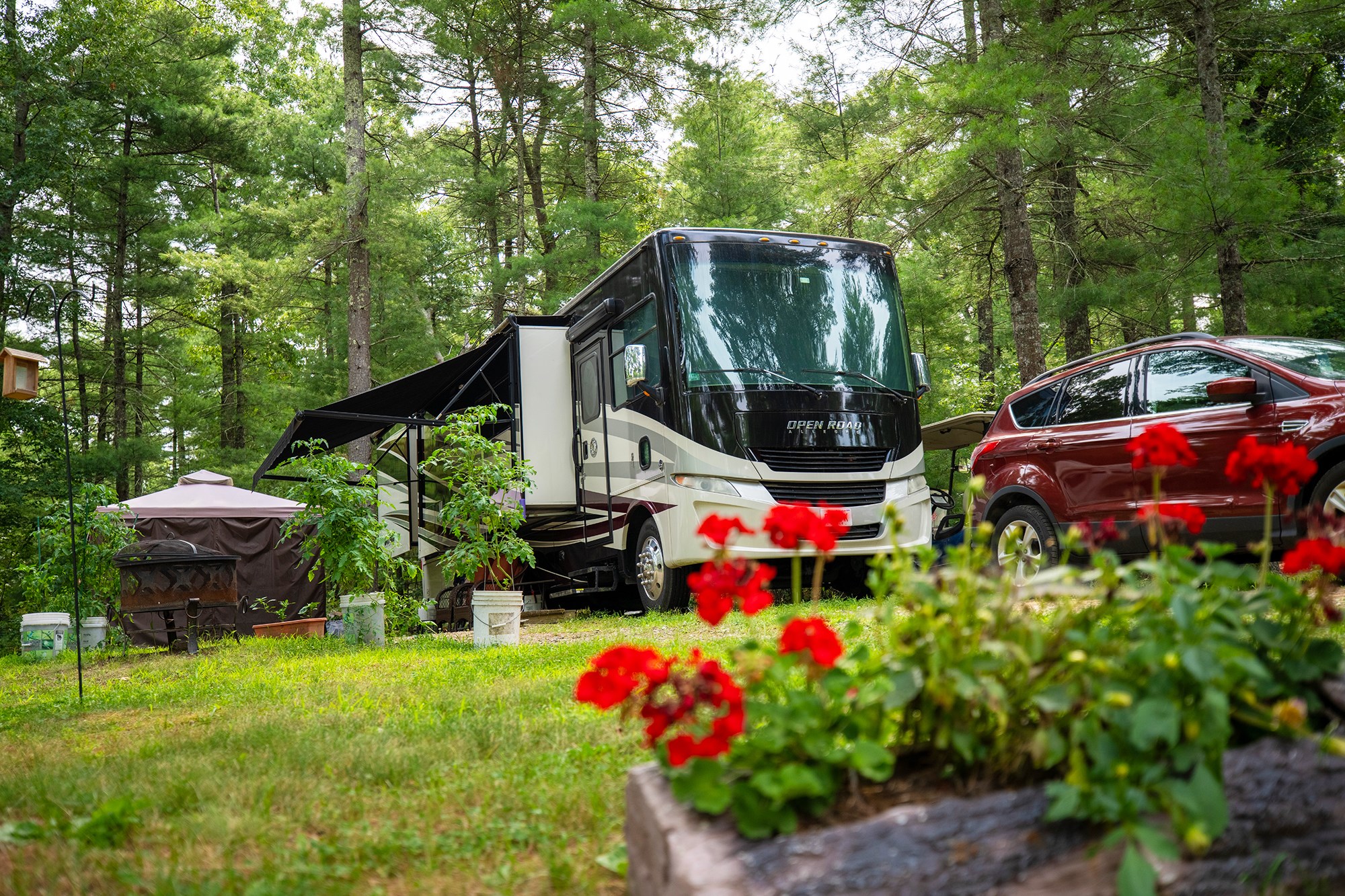 Extended Stay Camping Sites in Middleboro, MA | KOA