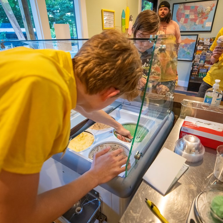 Benton Harbor, Michigan Food Services | Coloma / St. Joseph KOA Holiday