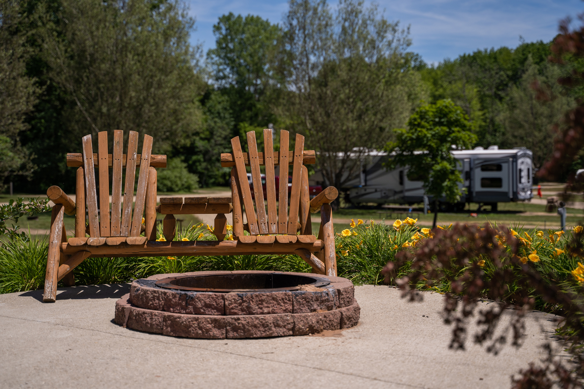 RV Camping in Covert, Michigan | KOA Holiday