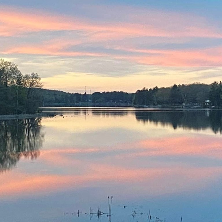 Frederic, Michigan Campground | Gaylord South / Bradford Lake KOA Holiday