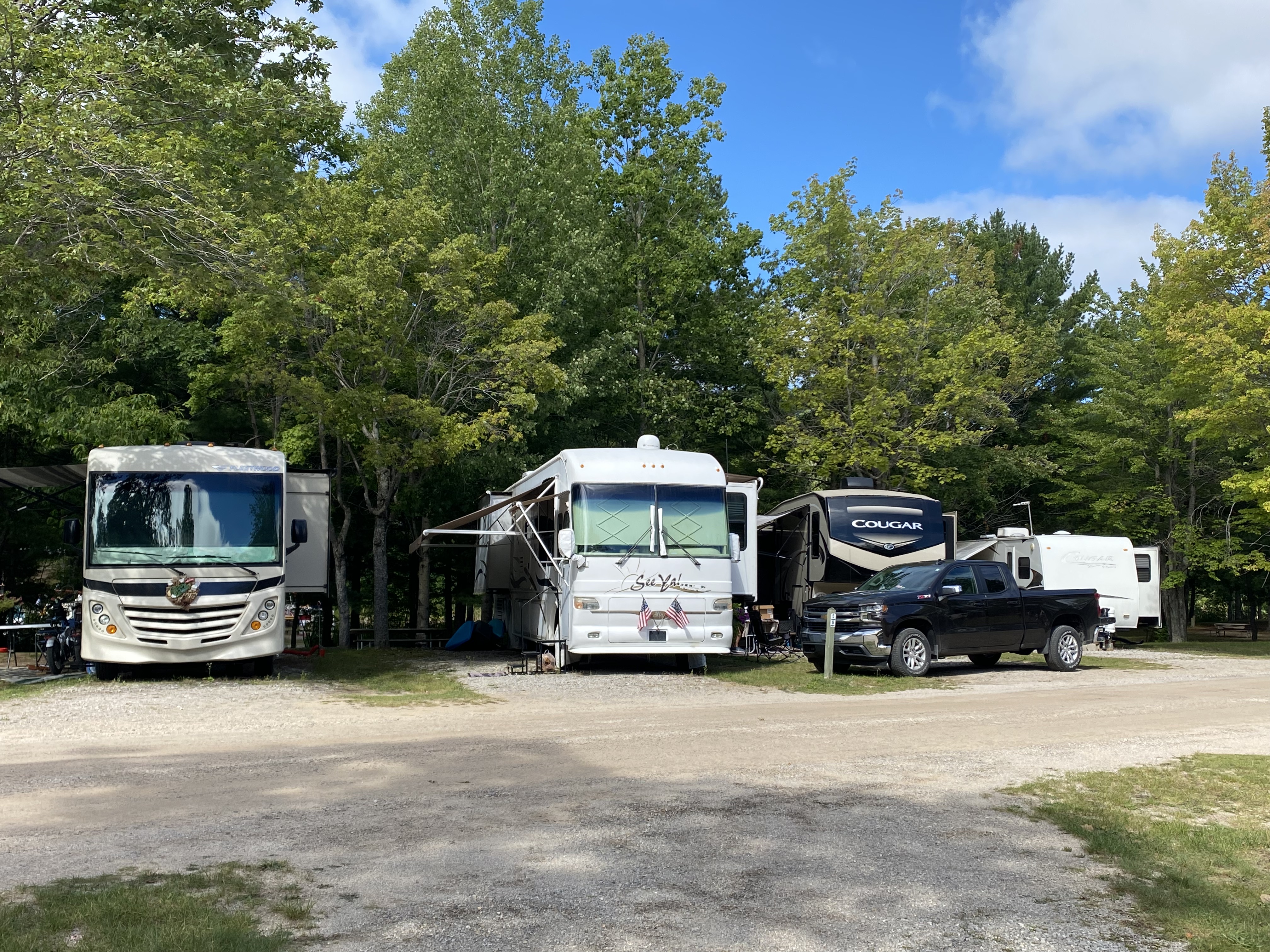 Frederic, Michigan RV Camping Sites | Gaylord South / Bradford Lake KOA ...