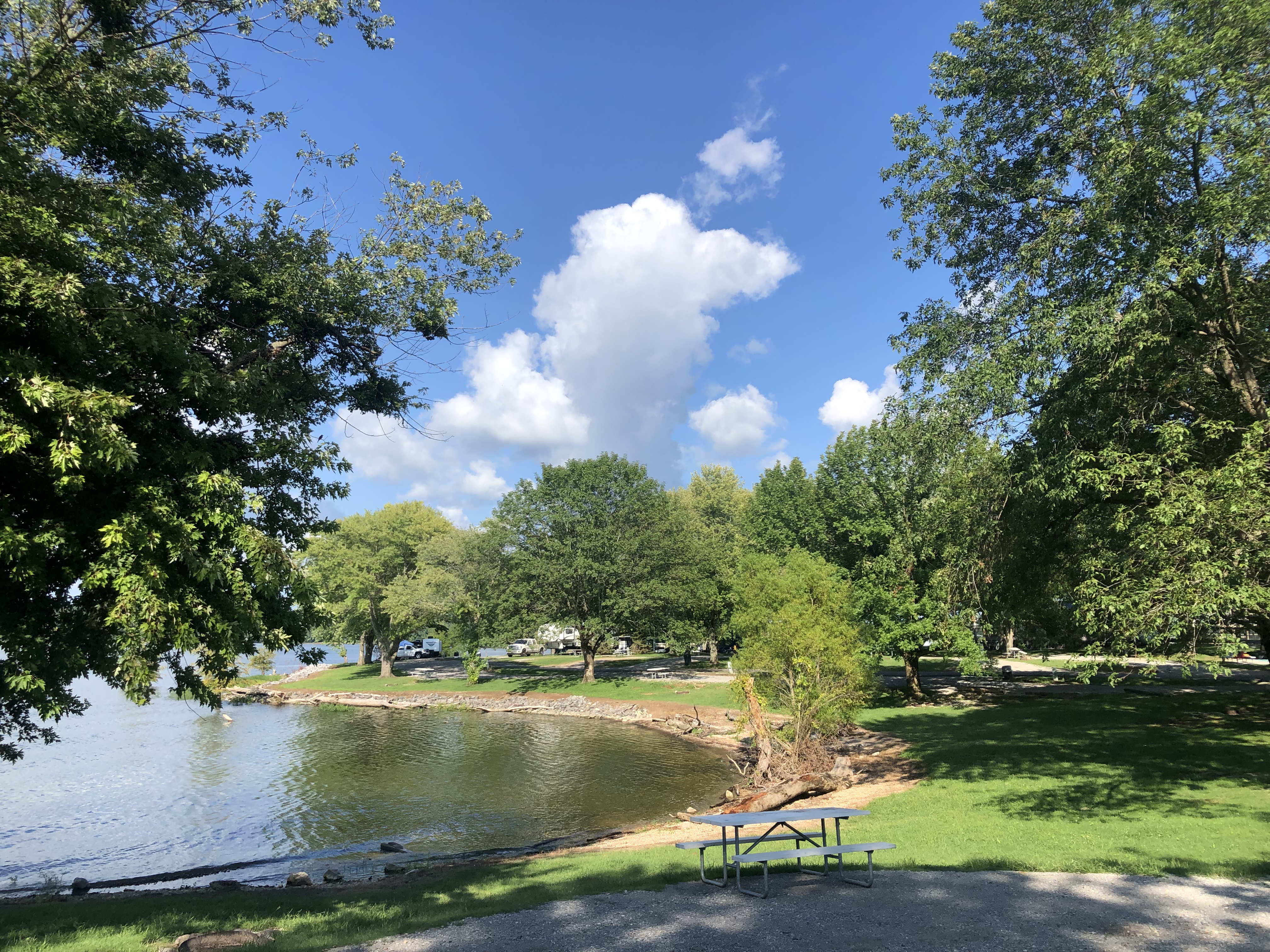 RV Parks at Kentucky Lakes / Prizer Point KOA Campground