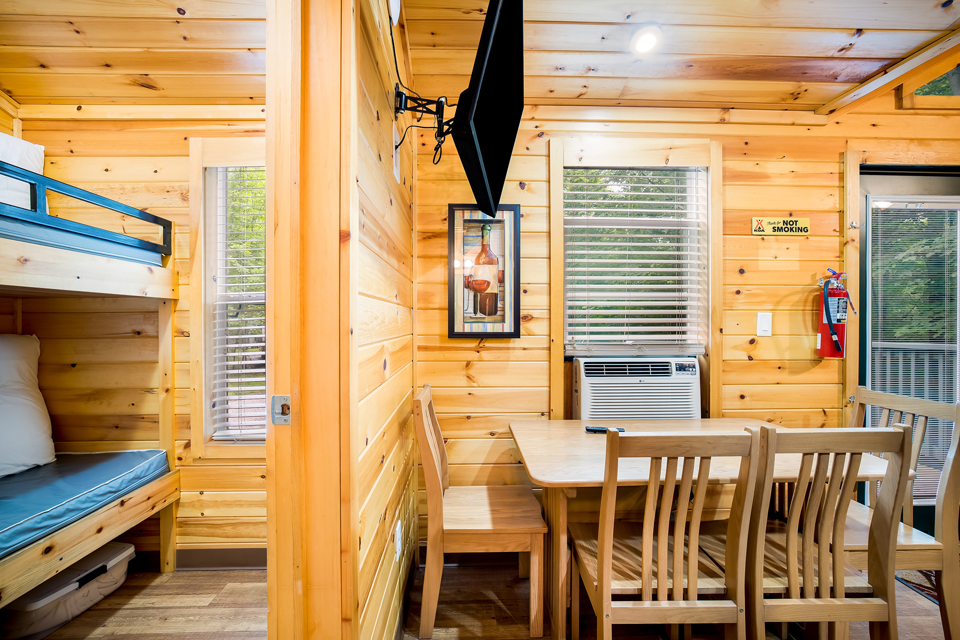 Camping Cabins & Deluxe Glamping | Lake Placid KOA