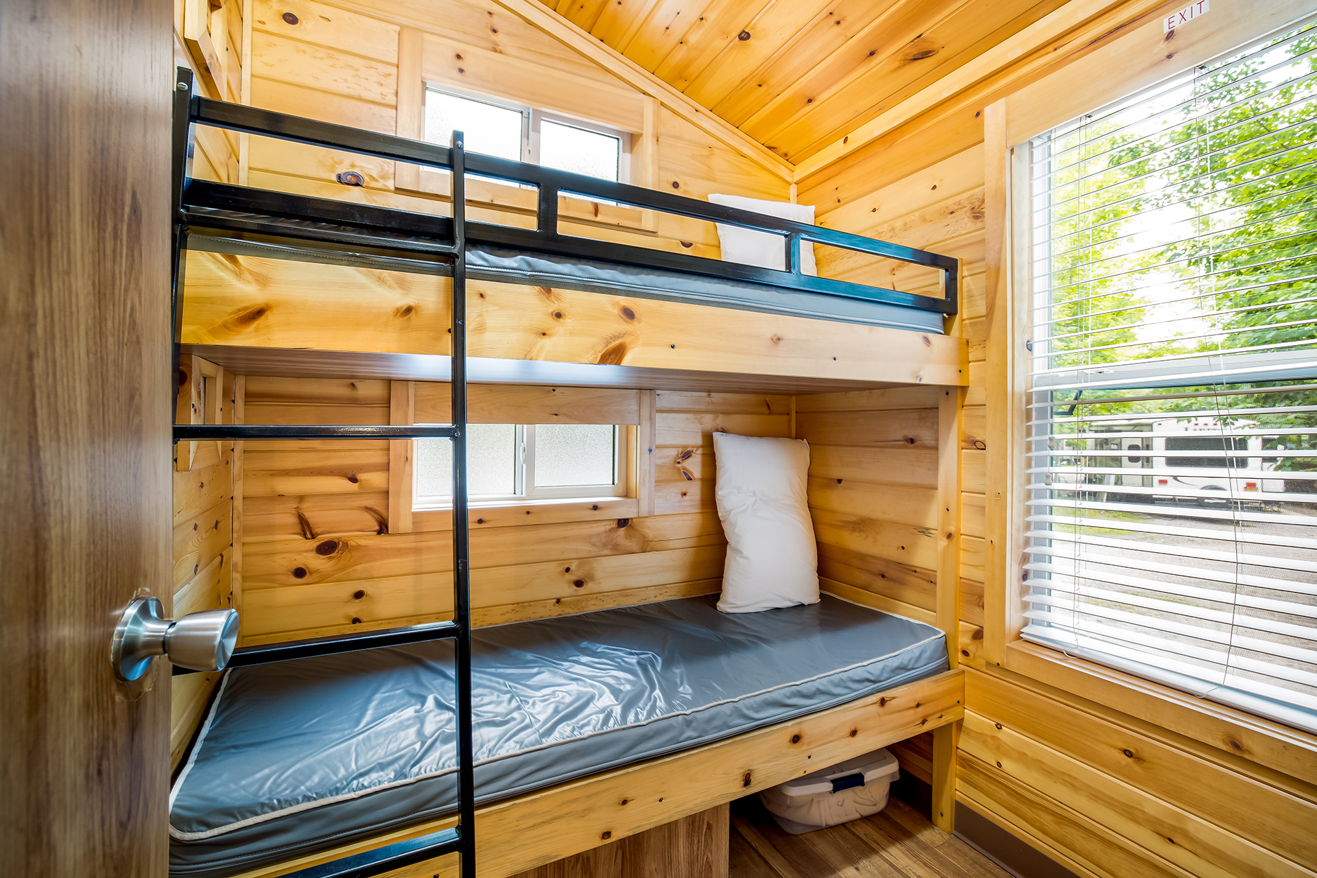 Camping Cabins & Deluxe Glamping | Lake Placid KOA