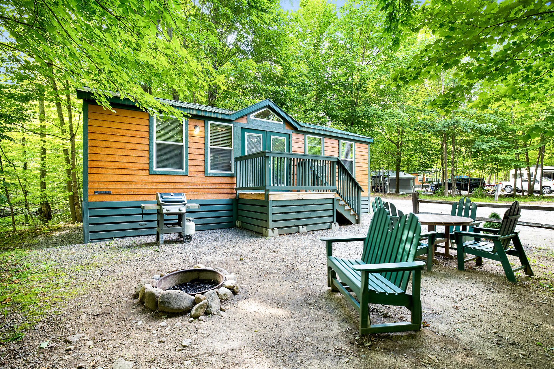 Camping Cabins & Deluxe Glamping | Lake Placid KOA