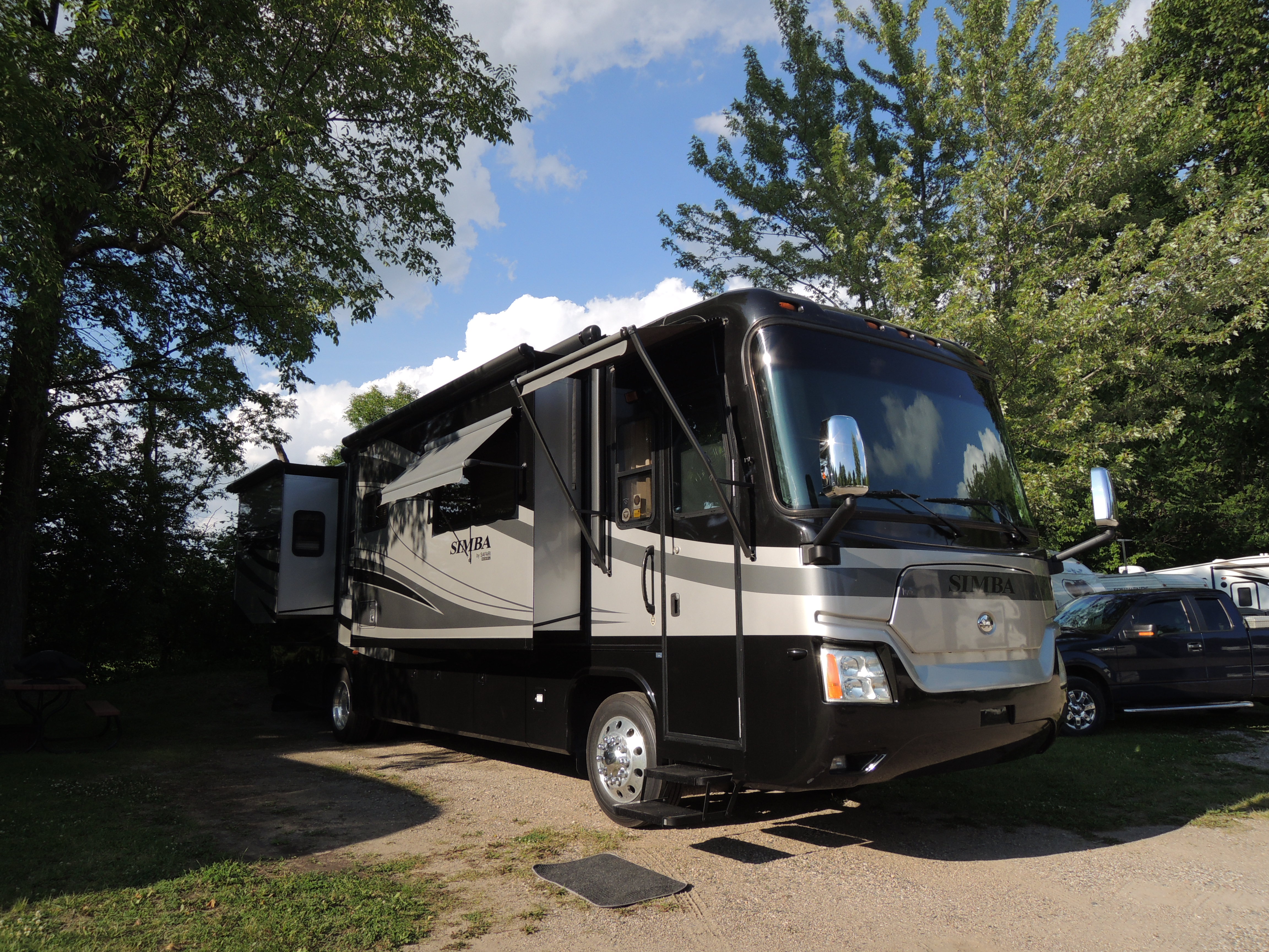 Maple Grove, Minnesota RV Camping Sites | Minneapolis Northwest KOA Journey