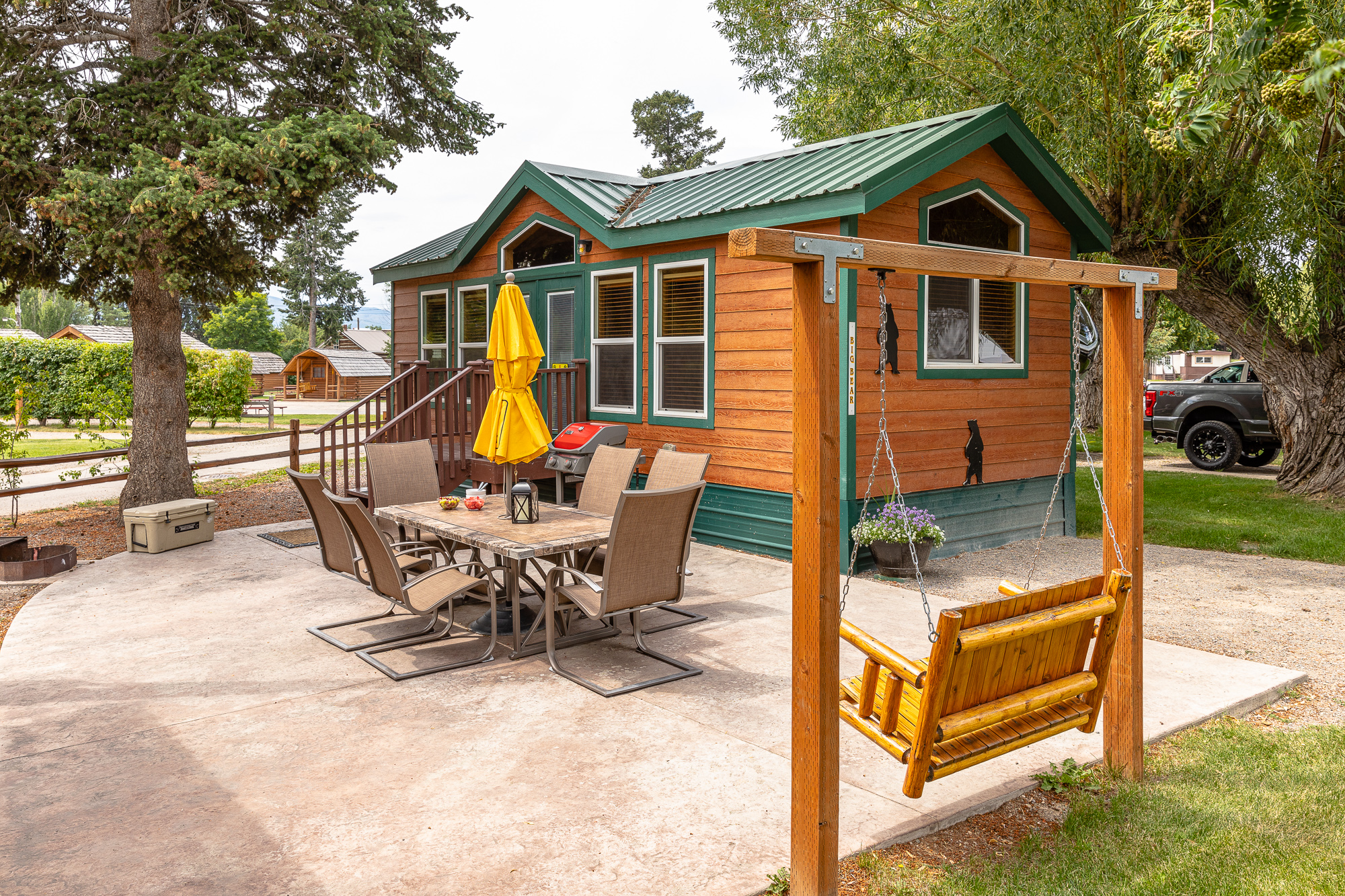 Missoula, Montana Lodging | Missoula KOA Holiday