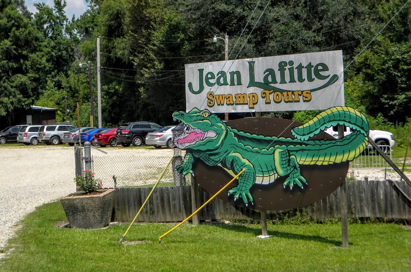 Princess Tiana Swamp Experience: Event at the New Orleans KOA Holiday ...