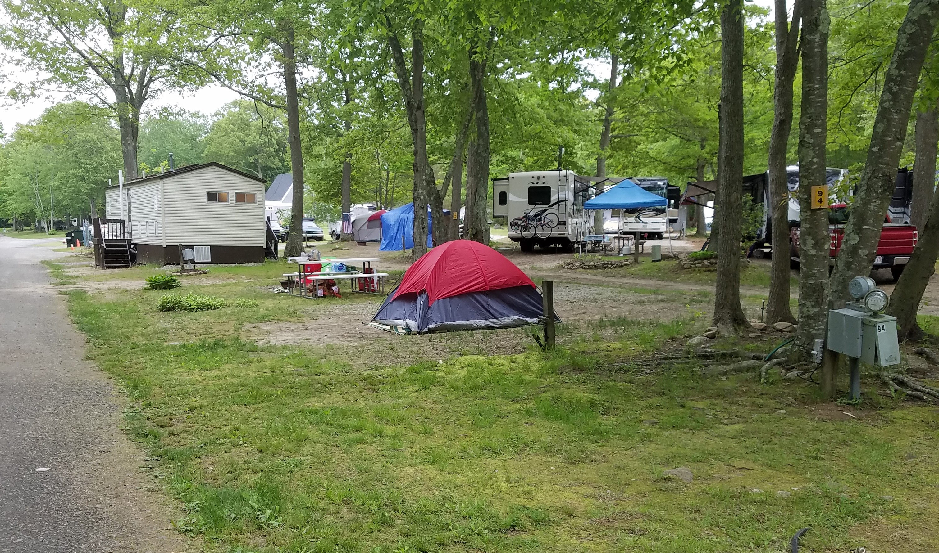 Niantic, Connecticut Tent Camping Sites | Niantic / I-95 Exit 72 KOA