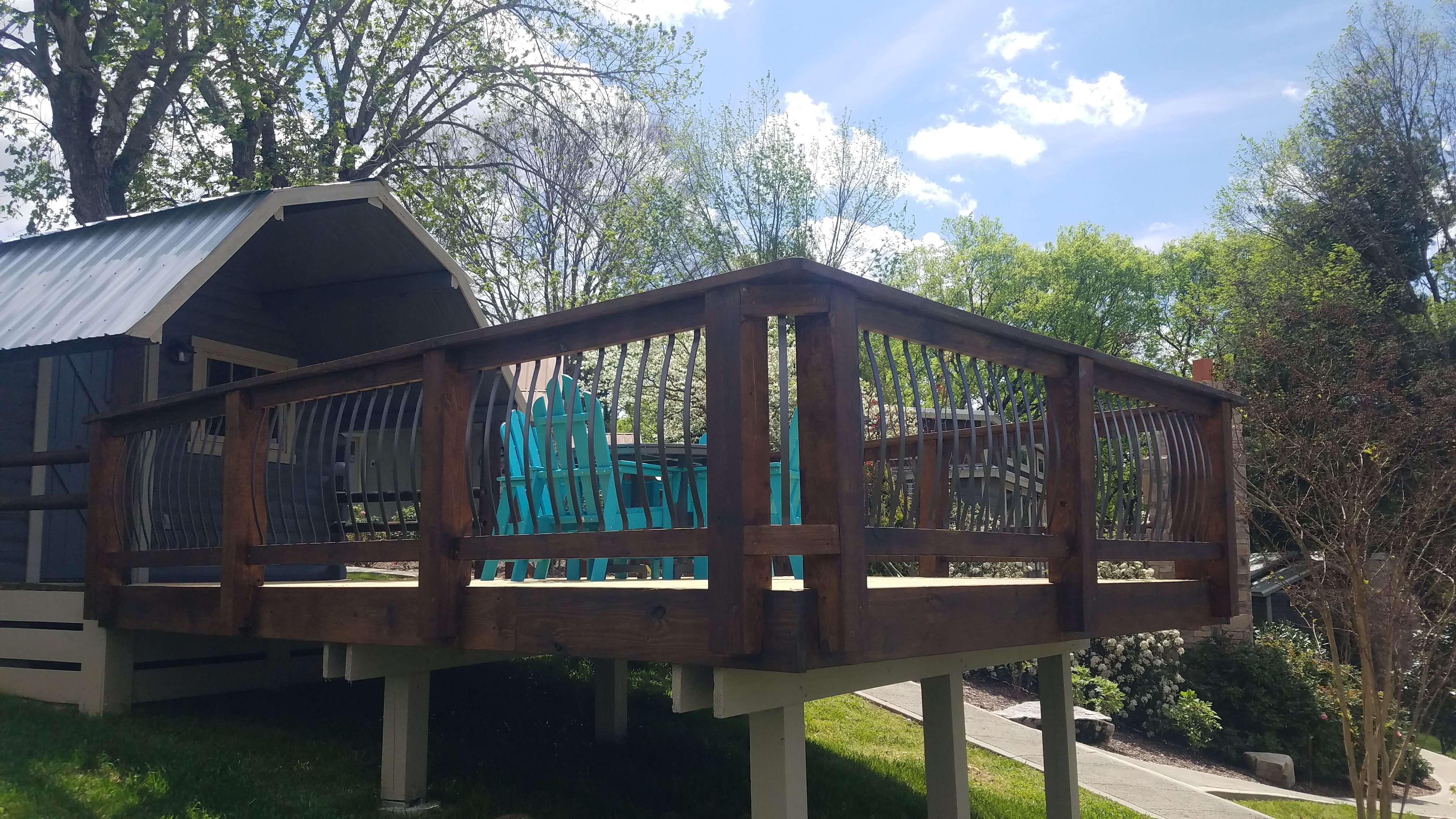 Deluxe Camping Cabins | Pigeon Forge/Gatlinburg KOA Holiday