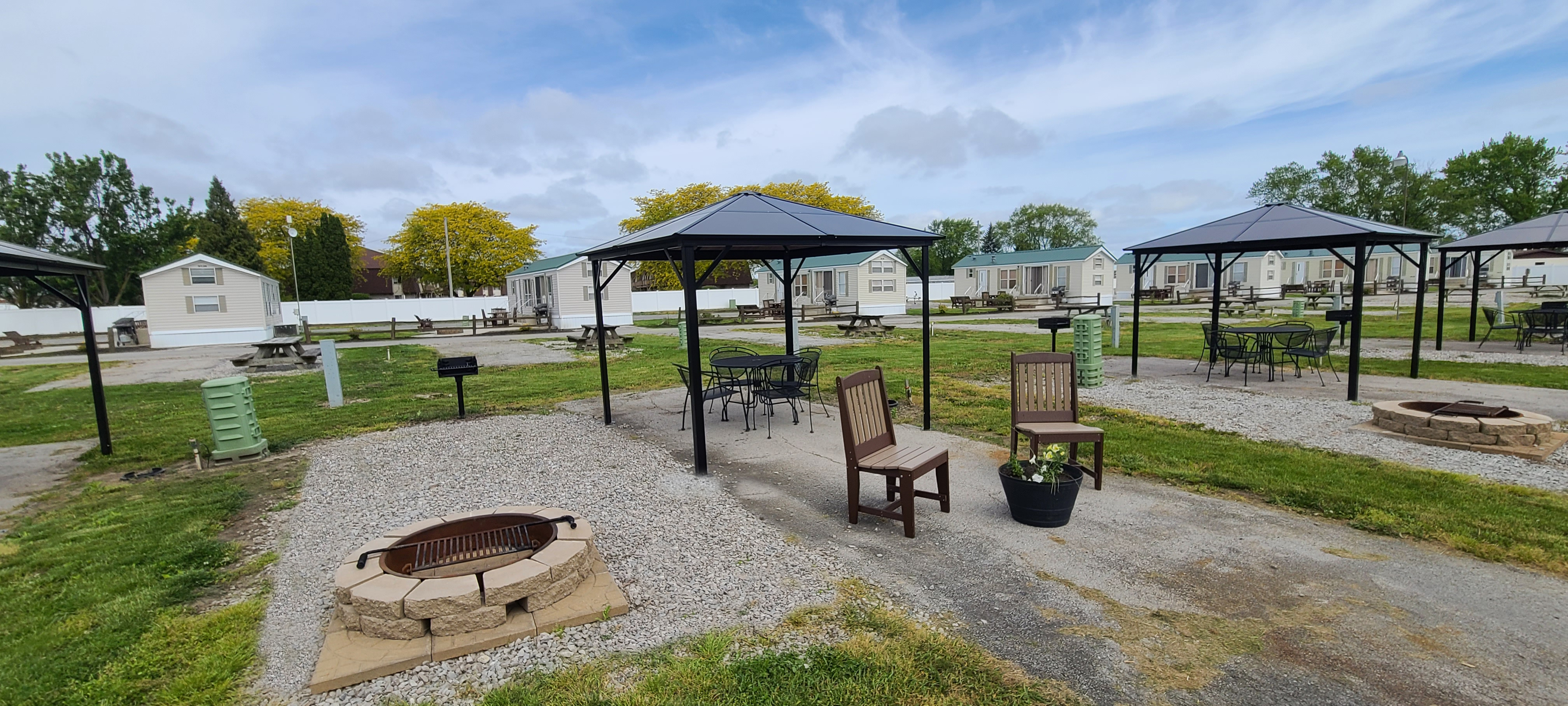 RV Campground | Sandusky / Bayshore KOA Holiday | RV Sites