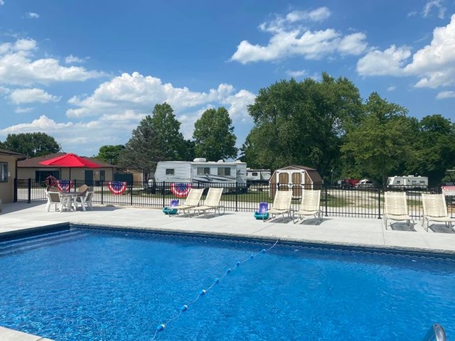 Scottsburg, Indiana Camping Photos | Scottsburg / Raintree Lake KOA Holiday