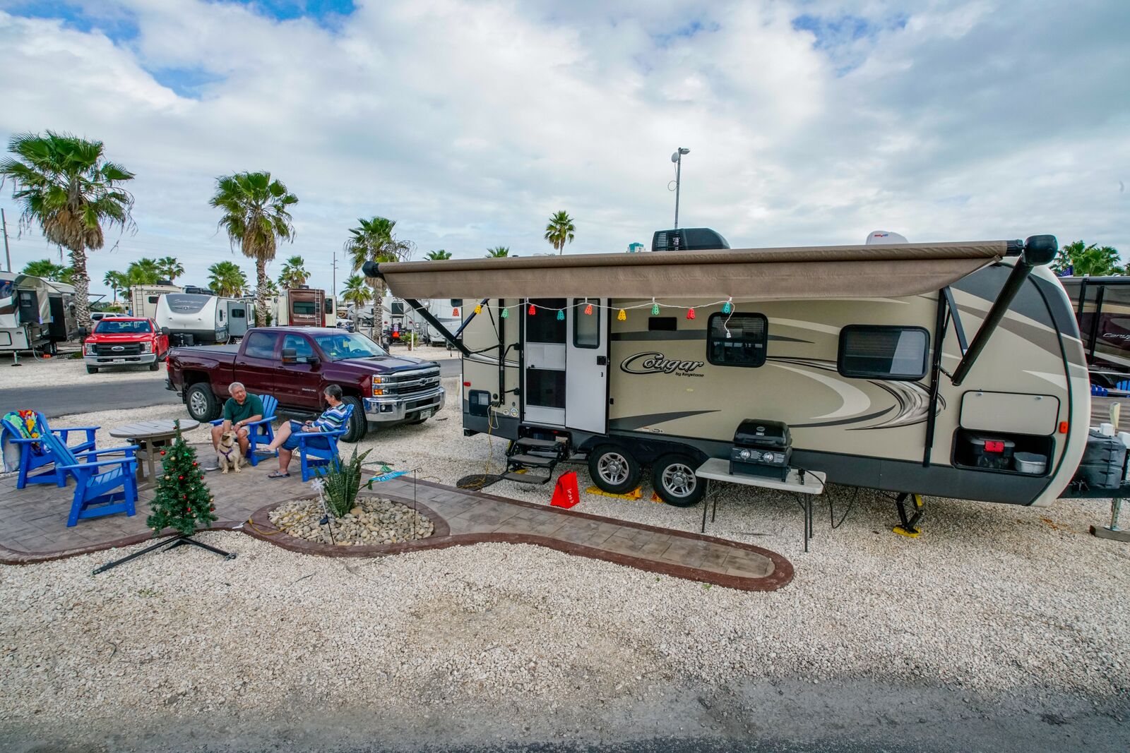 Pull-Thru site with Patio