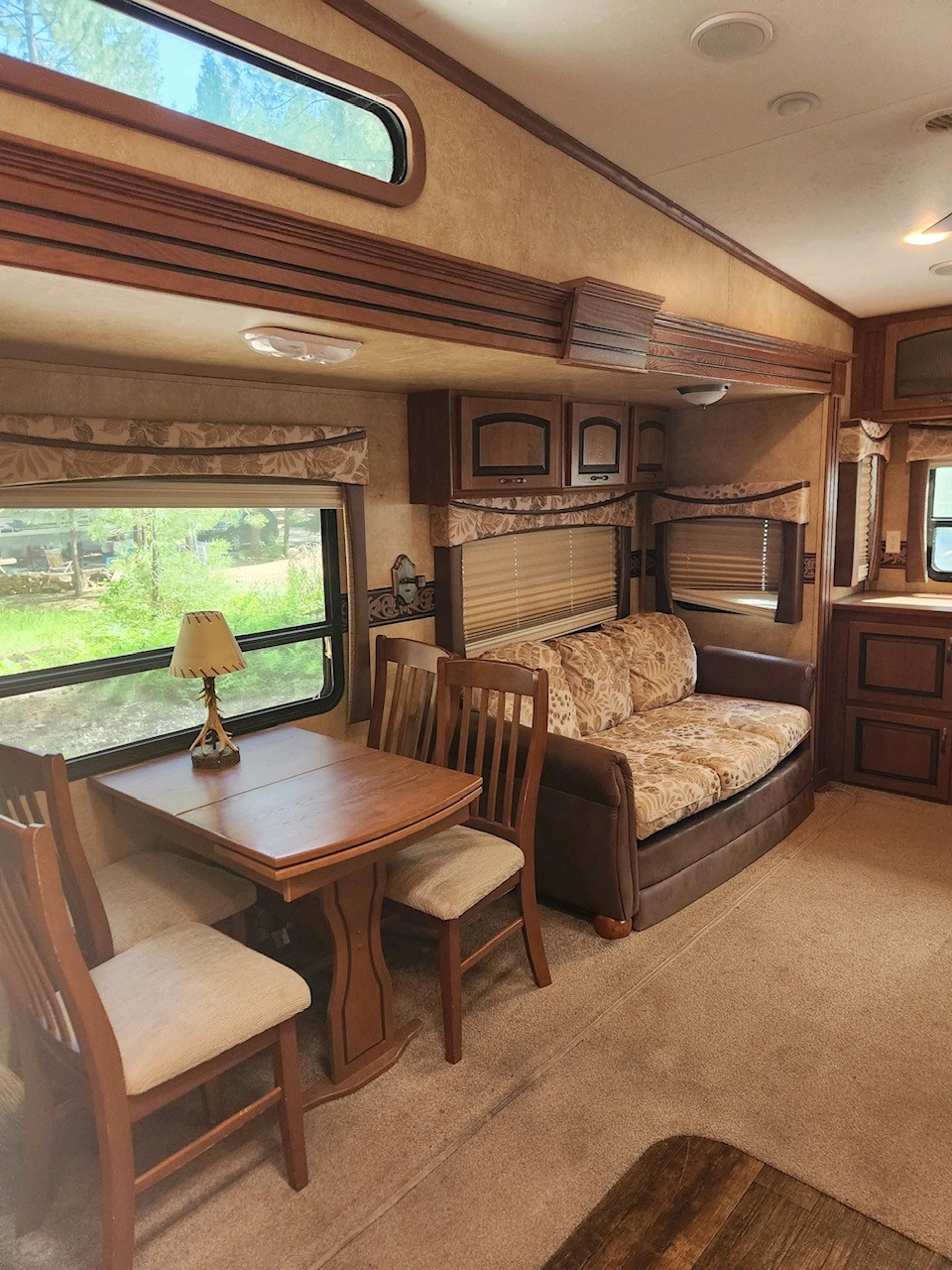 Trinity Center, California Lodging | Trinity Lake KOA Holiday