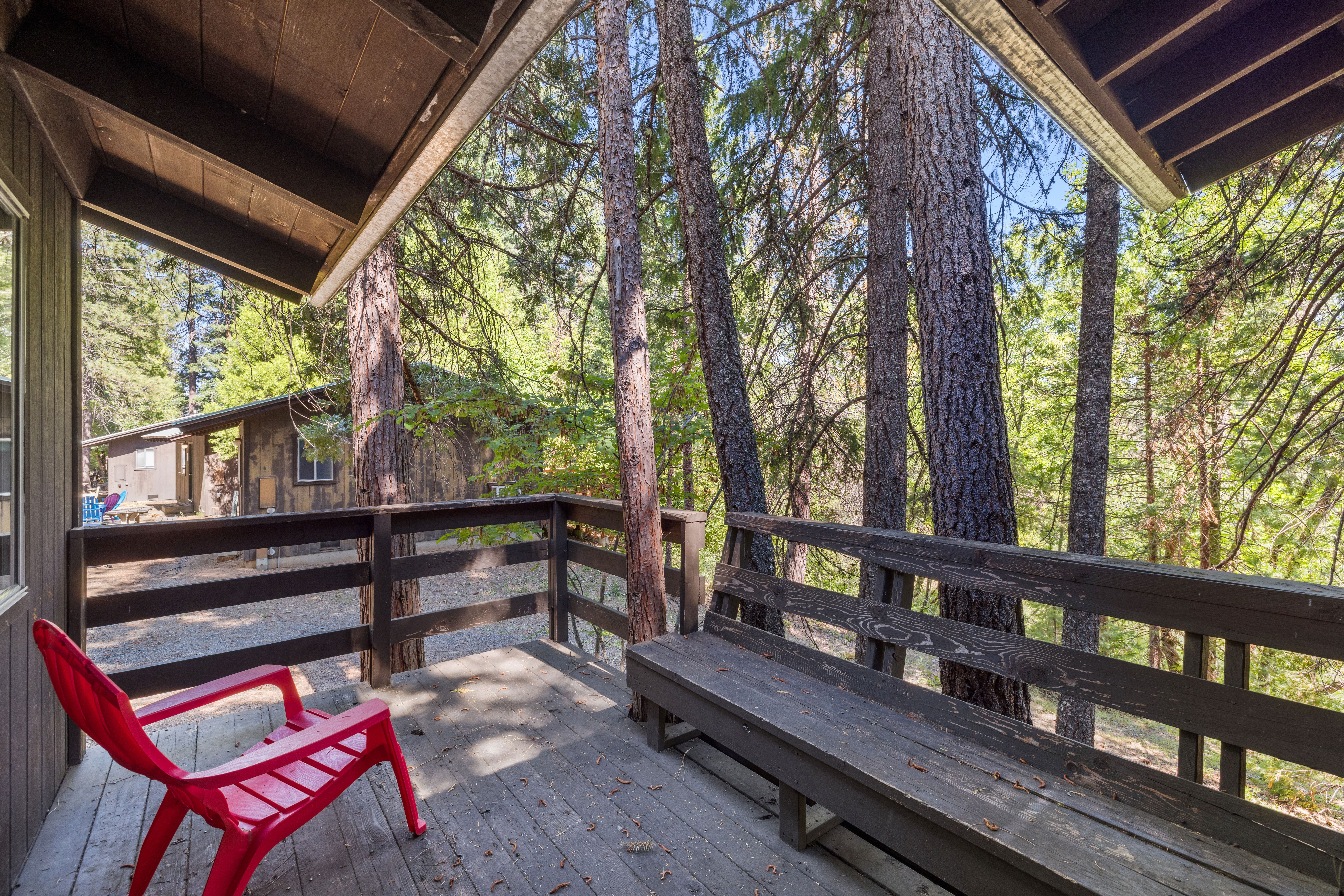 Trinity Center, California Lodging | Trinity Lake KOA Holiday