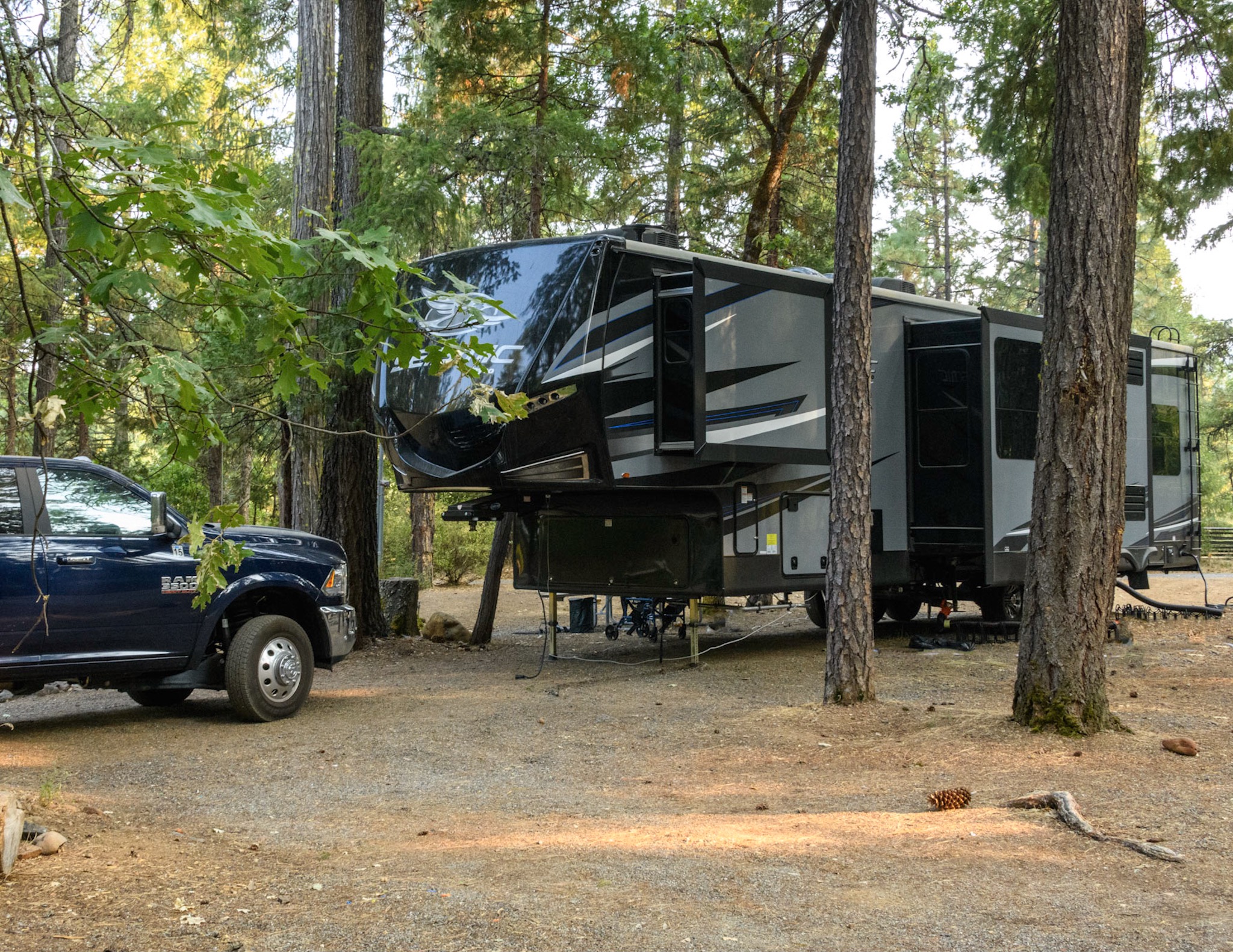 Trinity Center, California RV Camping Sites | Trinity Lake KOA Holiday