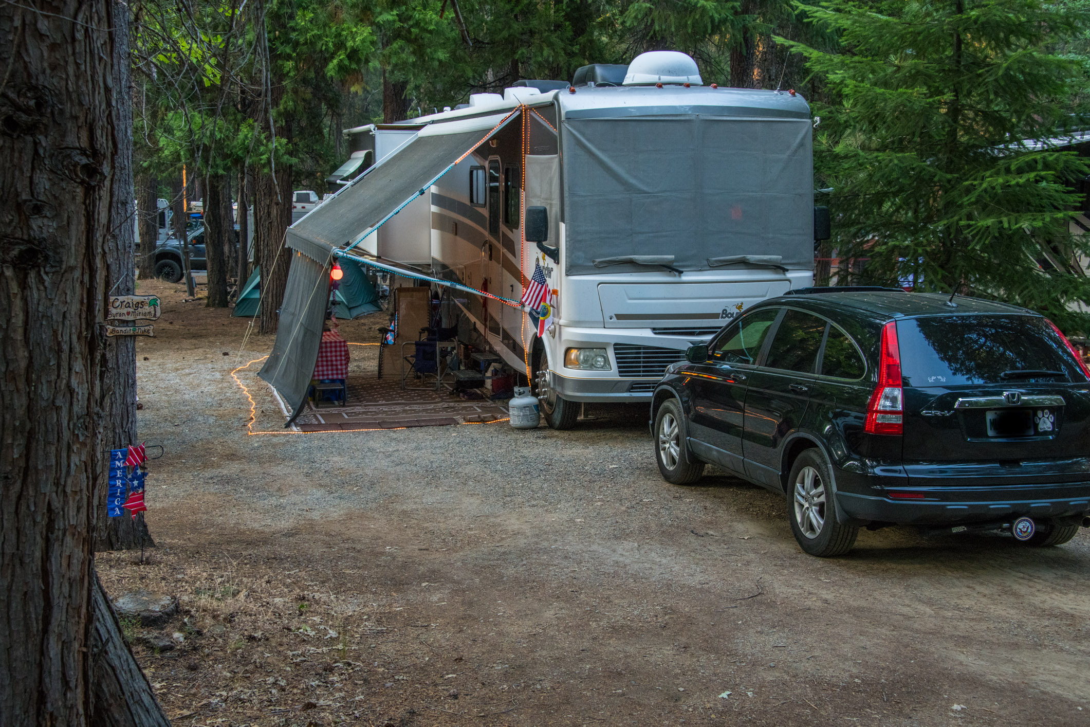 Trinity Center, California RV Camping Sites | Trinity Lake KOA Holiday