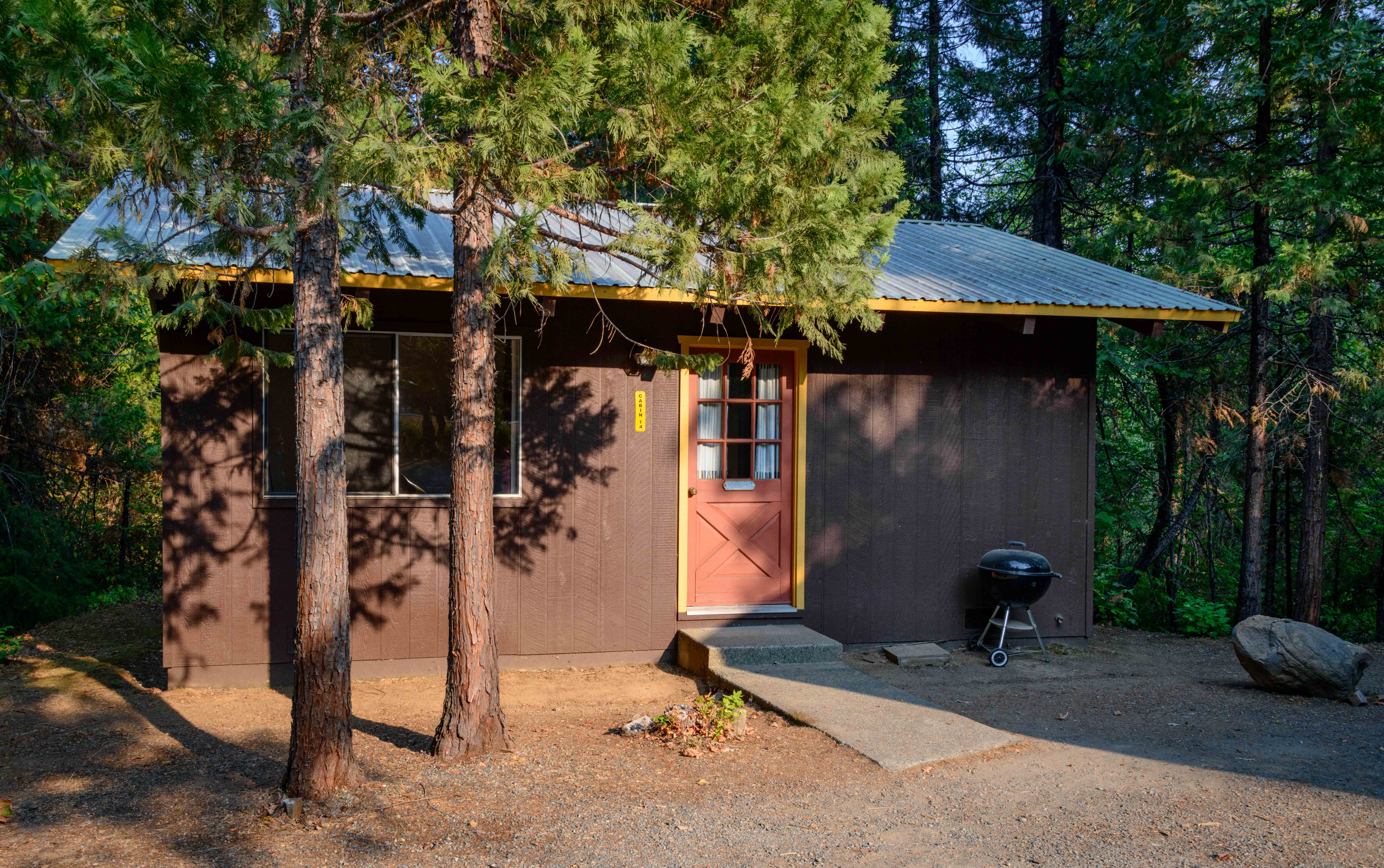 Trinity Center, California Lodging | Trinity Lake KOA Holiday