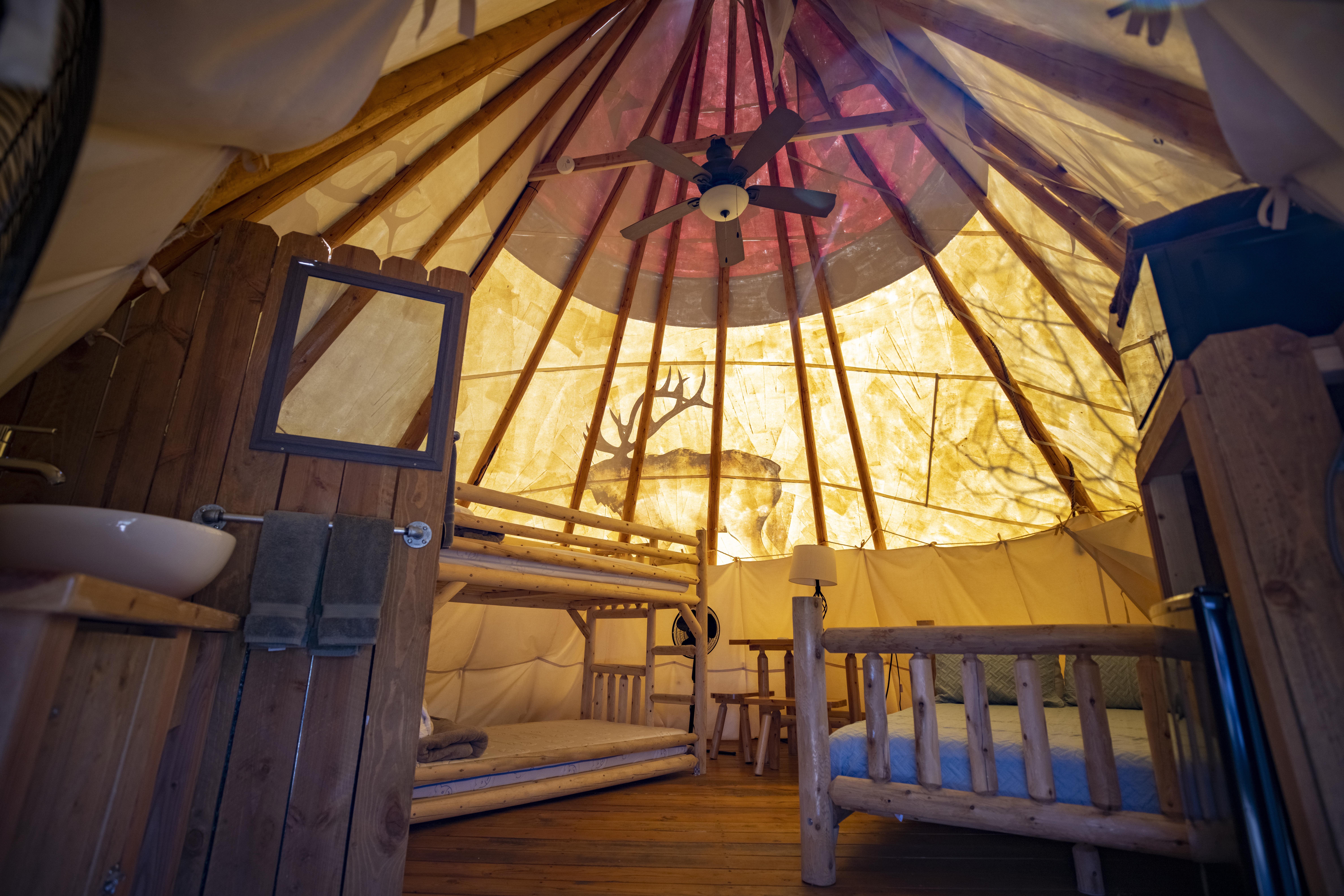 Campground With Cabins in Vernal | Vernal/Dinosaurland KOA