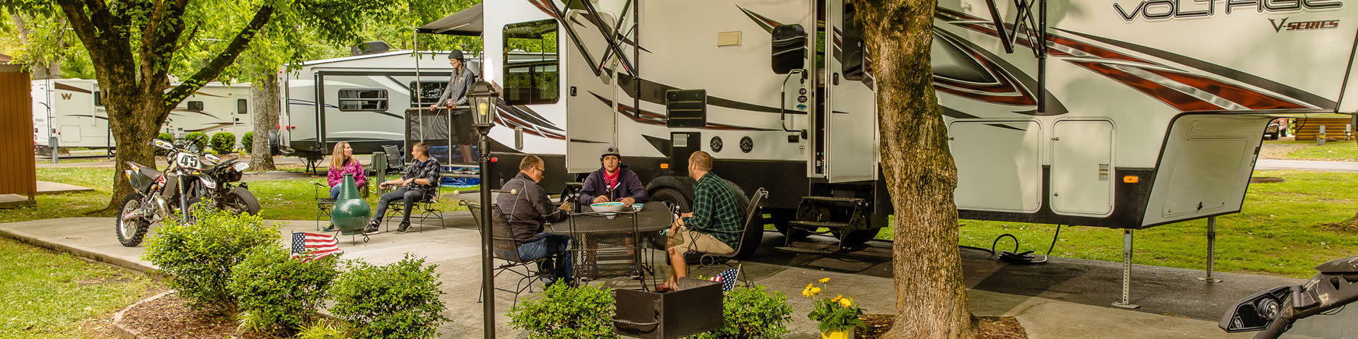 KOA Patio® | Spacious Camping with Fire Pit | KOA Camping